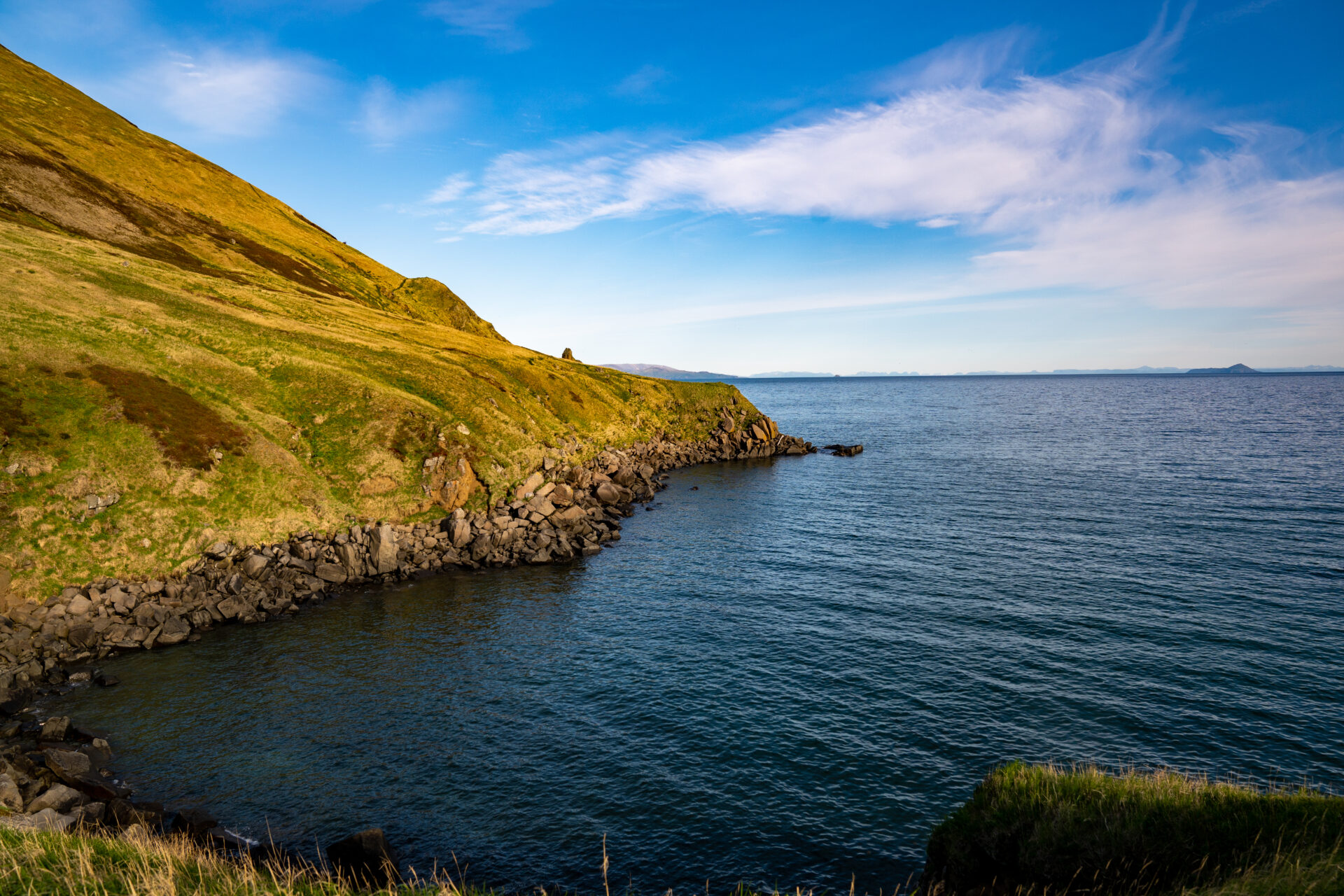 Round Island Walrus Sanctuary Tours | Togiak River Lodge