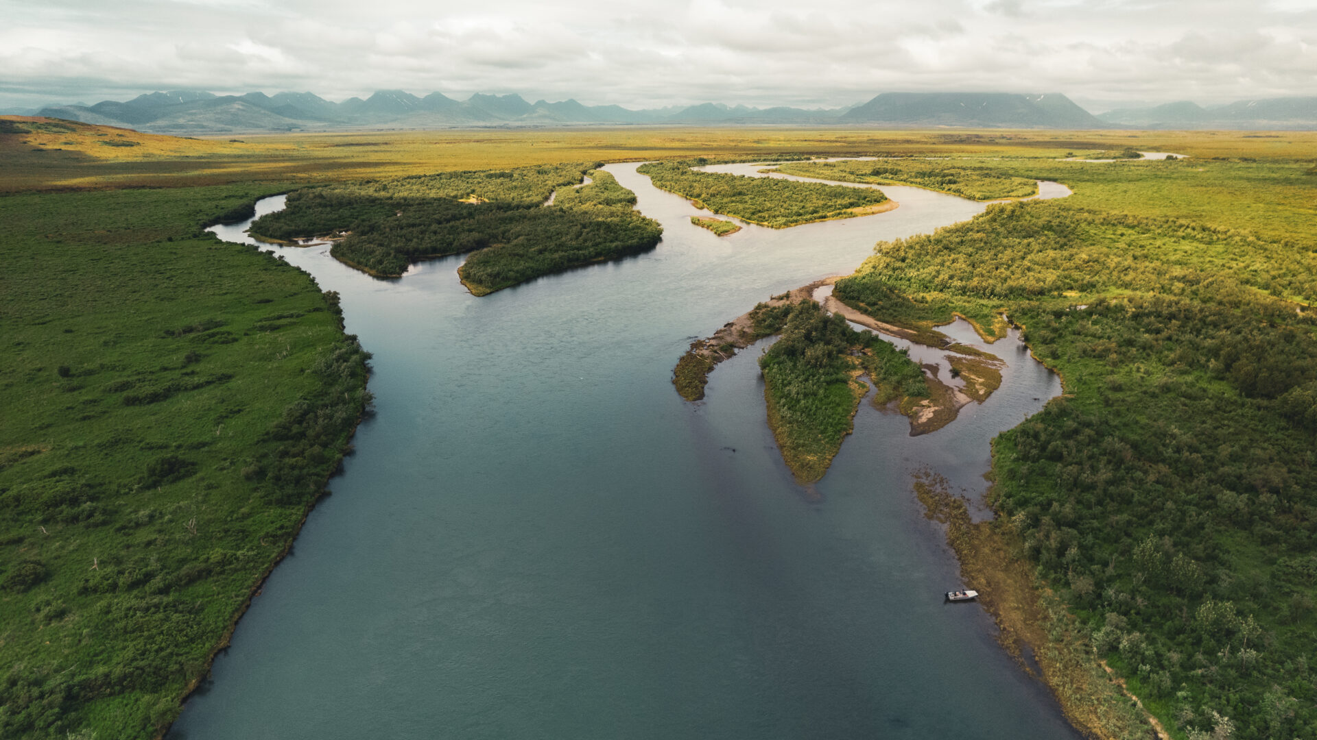 Alaska Fishing Lodge for World Class Salmon Fishing | Togiak River Lodge